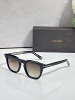 China Retro Square Thick Frame Sunglasses, Luxury Acetate UV400 Protection Unisex Shades with Signature T Logo FT1326 for sale