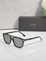 China Vintage Double Bridge Square Sunglasses for Men Women, Retro Aviator Acetate Frame UV400 Protection Fashion Shades Multi Color Lenses TF1338 Prescription for sale