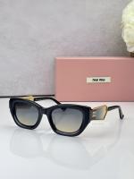 China Luxury Miu M Cat Eye Square Sunglasses, Thick Acetate Frame with Geometric Cutout Temple, Gradient Lens Women Fashion Sun Glasses for Party Beach Daily MU7376S Prescription for sale