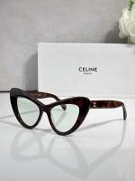 China CL40339U CL40339U Women Triomphe Cat Eye Sunglasses, Bold Oversized Acetate Frame Gold Triomphe Logo Temple UV400 Protection Retro Parisian Shades Multiple Lens Colors for sale