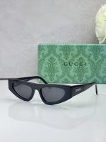 China Women Y2K Slim Cat Eye Sunglasses, Bold Thick Acetate Frame UV Protection Fashion Statement Eyewear, Retro Angular Small Cat-Eye Sunglasses for Streetwear Holiday Party GG1650 for sale