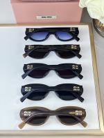 China Y2K Vintage Oval Cat Eye Sunglasses Women Luxury Gold Logo Small Frame Sunglasses UV400 Retro Fashion Eyewear for Street Style Vacation SMU C02 for sale