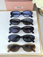 China Y2K Vintage Oval Cat Eye Sunglasses Women Luxury Gold Logo Small Frame Sunglasses UV400 Retro Fashion Eyewear for Street Style Vacation SMU C02 for sale