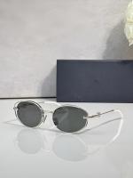 China Trendy Vintage Small Oval Sunglasses for Ladies, Thin Metal Frame CD Logo Hinge Decor UV Protection Sunglasses, Elegant Fashion Eyewear for Beach Driving Shopping Prescription for sale