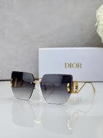 China Luxury Designer Rimless Square Sunglasses Women, Big Oversized Gradient Cut Edge Lens Hollow Metal Temple 3D Logo UV400 Sunglasses, Trendy Fashion Statement Shades for Vacation Prescription for sale