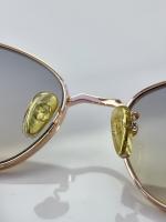 China Women Cat Eye Gradient Sunglasses, Luxury Metal Frame with Pearl Chain Decor UV400 Protection Vintage Retro Ladies Fashion Shades for Party Travel for sale