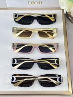 China Women Luxury Retro Small Rectangle Sunglasses, D Logo Metal Hinge Double Gold Wire Temple UV400 Sunglasses, Trendy Designer Style Fashion Eyewear for Outdoor Vacation for sale