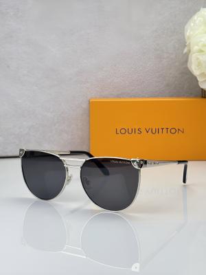 China Unisex Luxury Aviator Pilot Sunglasses, Retro Double‑Bridge Metal Frame UV400 Protection Shades, Classic Designer‑Style Sun Glasses for Men Women for Driving Beach Travel Daily Outdoor Use Z7329U for sale