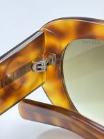 China Women Oversized Pilot Sunglasses Luxury Triomphe Embossed Logo Thick Acetate Frame Vintage Top‑Bar Aviator Sunglasses UV400 Gradient Lens Fashion Designer‑Style Shades for Women Street Beach Wear for sale