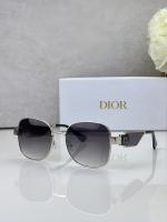 China Women Luxury Designer Inspired Square Sunglasses Hollow Geometric Metal Temple CD Logo Gradient Lens Oversized UV400 Sun Glasses Ladies Fashion Eyewear for Driving Travel Party Photoshoot for sale