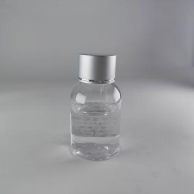 China High Purity Cosmetic Grade Mineral Oil For Multifunctional Applications for sale