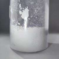 China Organic Bentonite Oil Dispersible Cosmetics Thickener For Grease for sale