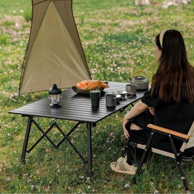 China 4-6 Person Aluminum Folding Camping Table 127x70cm 5.6kg for sale