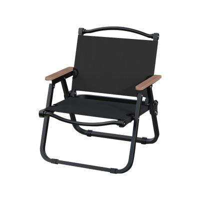 China Lightweight Folding Camp Chair 2.4kg with 600D Oxford Fabric for sale