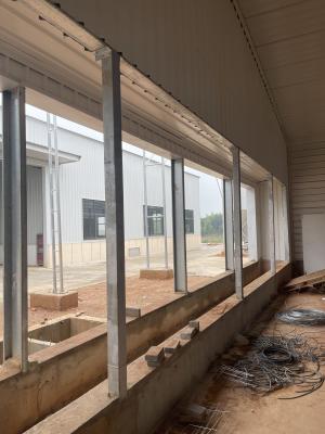China Eco-Friendly Wind & Rain Resistant Steel Poultry House with 40-Year Warranty for sale