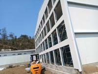China Prefab Steel Poultry House with Fog Spray System and Sliding Steel Doors for Breeder Chicken Farms for sale