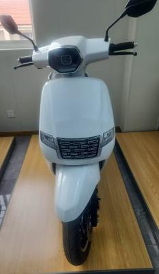 China Electric Motorcycle 2000W 60V Fast Adult Scooter Two Wheel Commuter for sale