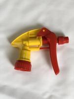 China Hills Garden Sprayer Spare Parts - Plastic Trigger Sprayer with 28mm Neck Size and 500pcs Carton Packaging for sale