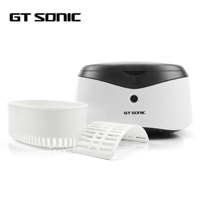 China 600ml Capacity Ultrasonic Jewelry Cleaner 35w 5 Mins One Button Easy Operating for sale