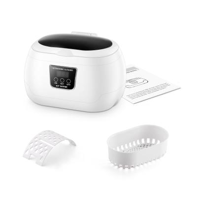 China Small Digital 43kHz Home Ultrasonic Cleaner 35watt 600ml With Ultrasonic Sound Waves for sale