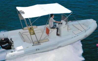 China PVC Material Inflatable Rib Boat Safety / Soft Dry Ride With 660 Cm Hull Length for sale