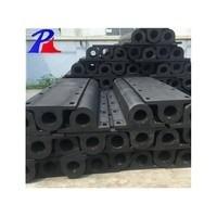 China Natural Rubber DO300*540*3000 Marine Dock Fenders for Boat Protection and Durability for sale