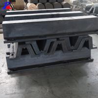 China Natural Rubber Strake Strip Dock Inflatable Boat Cylinder V Type Marine Rubber Fender for sale