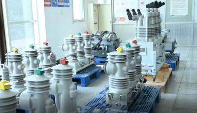 China 35kV Automatic Circuit Recloser with Vacuum Arc Extinguishing and 20KA Short-Time Withstand Current for sale