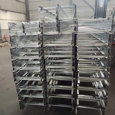 China 50-1000mm Hot Dip Galvanized Ladder Type Cable Tray For Wireway Cable Management Drainage for sale