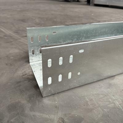 China Galvanized Electric Metal Solid Bottom Cable Tray Raceway Hdg Cable Tray 50MM 100MM for sale