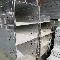 China Cable Safe Cable Tray Hot Dip Galvanized Metal Bridge Covered Cable Tray for sale