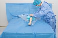 China Disposable Patient Drapes Knee Arthroscopy Surgery, with Elastic Film and Pouch. for sale