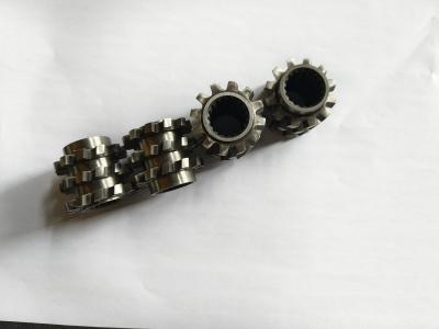 China 12-300 Convey Screw Element Incorporating High Wear Resistance Sand Blast polishing and Pitch 25mm Optimized for Material Flow for sale