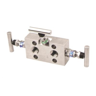 China 3000 Psi 150C 3 Way Instrument Manifold Valve for Pressure Transmitter Stainless Steel for sale