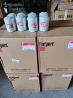 China Fleetguard Engine Filter Spare Parts‑ Lube Oil & Water Filter LF670 LF777 WF2075 for sale