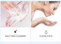 China Aloe Vera Gentle Face Cleanser Soothing Moisture Non Comedogenic Healthy for sale