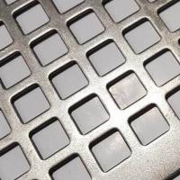 China Stainless Steel 304 409L Perforated Sheet in 0.6mm 0.8mm 2mm Thickness for Customized Length Industrial Applications for sale