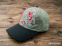 China Printed Six Panel Cap 3D Embroidery Design Custom Logo Textured Crown Style for sale