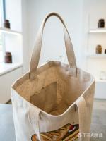 China OEM Cotton Canvas Tote Bag Screen Print Logo with Gusset Bottom Long Handle for sale
