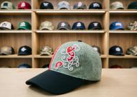 China Chain Stitch Embroidery Baseball Cap Looping Thread Vintage Handcrafted Logo Design Cap for sale