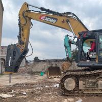 China 190mm Chisel Excavator Rock Crushing Hammer For Construction for sale