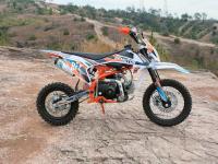 China 4-Stroke 100-200CC Gas/Diesel Mountain Motocross Motorcycle with 61-80km/h Speed Range for sale
