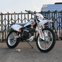 China 250cc Enduro Dirt Bike with 150cc Gasoline Engine - Off-Road Motorcycle for Teens and Adults for sale