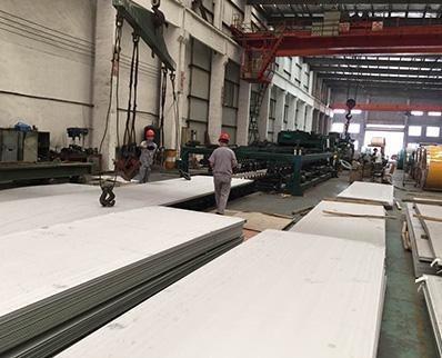 China 201 Stainless Steel Mirror Plate 3mm Thick 4x8 4x4 24x24 ASTM A240 for sale