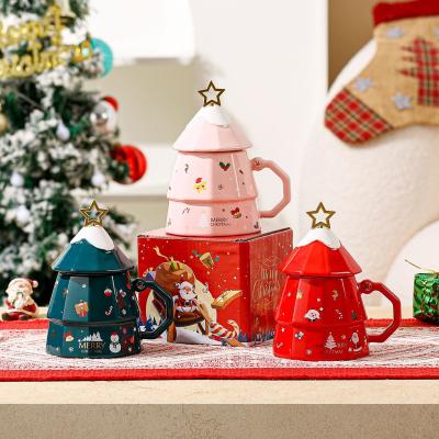 China Christmas Tree Design Ceramic Mug Gift Box Set with Lid Spoon 500ml Capacity for sale