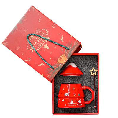 China 7x12.5cm Ceramic Coffee Mug 500ml with Lid and Spoon Festive Christmas Tree Design Gift Box for sale