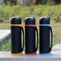 China 2200ml 64oz Vacuum Insulated Stainless Steel Sports Water Bottle with Cup for Hot Drinks for sale