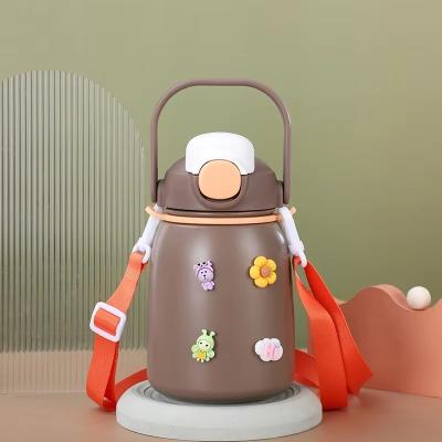 China 800ml Stainless Steel Vacuum Flask Big Belly Cup with Straw for Kids Cute Cartoon Design 316 for sale