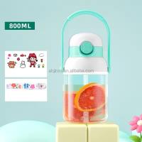 China 800ml BPA-Free Plastic Drinking Water Bottle for Outdoor Sports Travel for sale