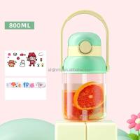 China 800ml Plastic Drinking Water Bottle Transparent Outdoor Sports Kettle for Adults for sale